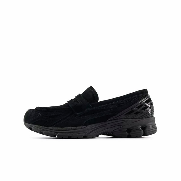 1906L Suede Black – Your Shoe Genie